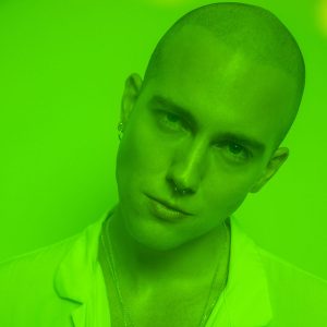 Videopremiere: Alex Aris "Wrong Love" - Soundjungle