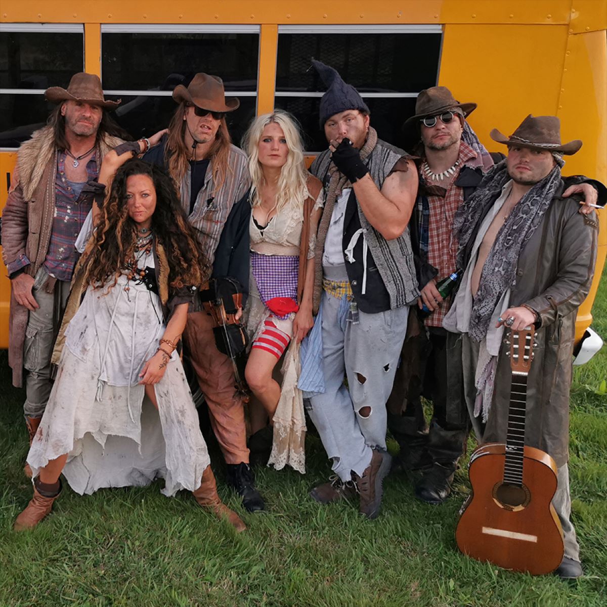 REDNEX veröffentlichen neue Party-Single „Glad Rags Jug“